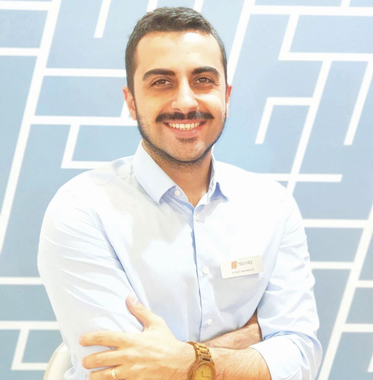 Ali Reza Mahmoudi TEKYAZ Blog